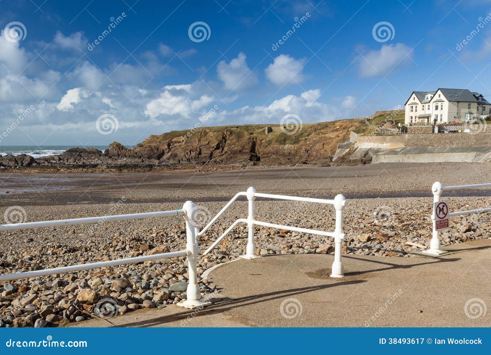 Playa Bude Cornualles De Crooklets Imagen de archivo - Imagen de norte ...