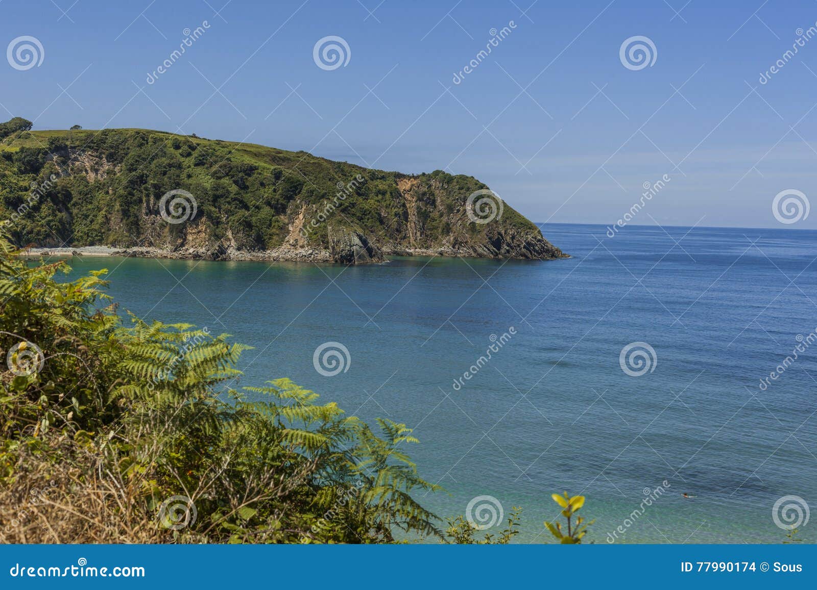 Playa De Amio, Pechon En Val De San Vicente Foto de archivo - Imagen de ...