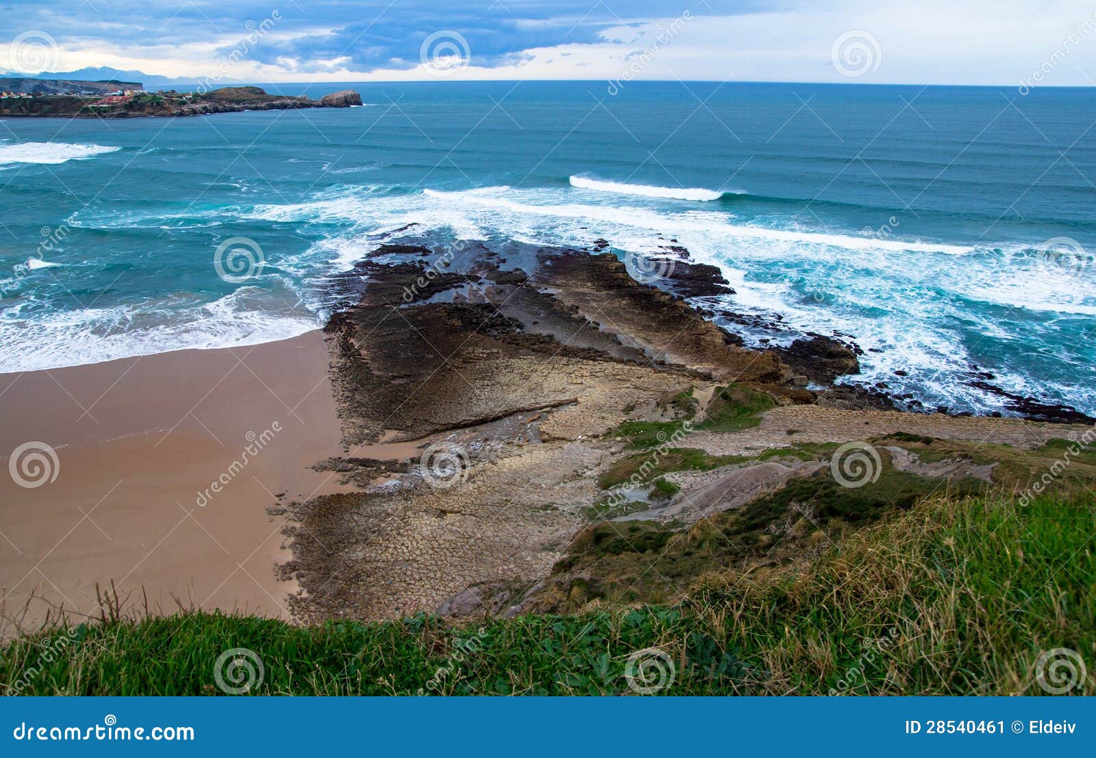 Playa de las rocas imagen de archivo. Imagen de paisaje - 28540461