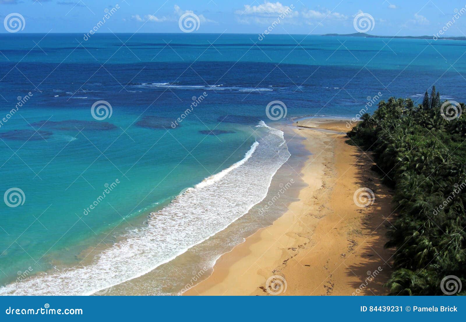 Playa De Luquillo, Puerto Rico Imagen de archivo - Imagen de inestable ...