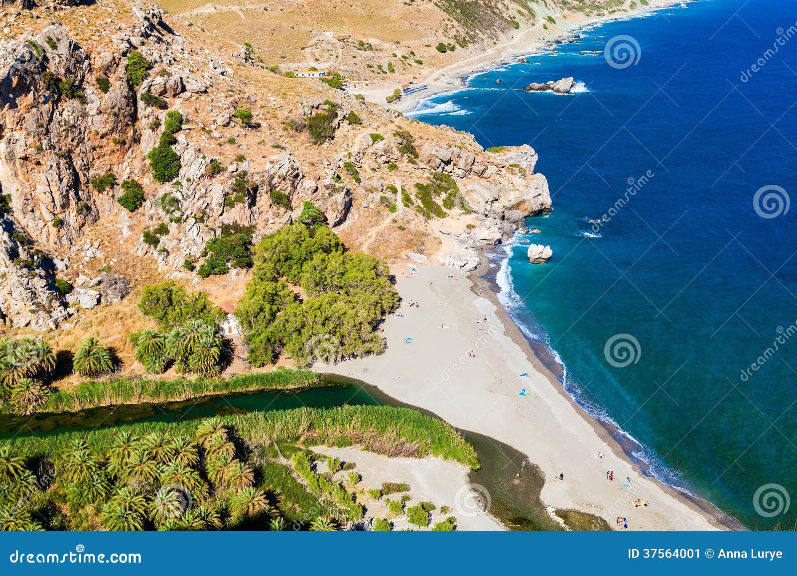 Playa de Preveli imagen de archivo. Imagen de cubo, disfrute - 37564001