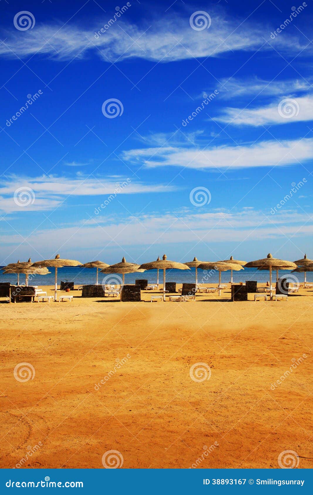 Playa de Sandy imagen de archivo. Imagen de egipto, cielo - 38893167