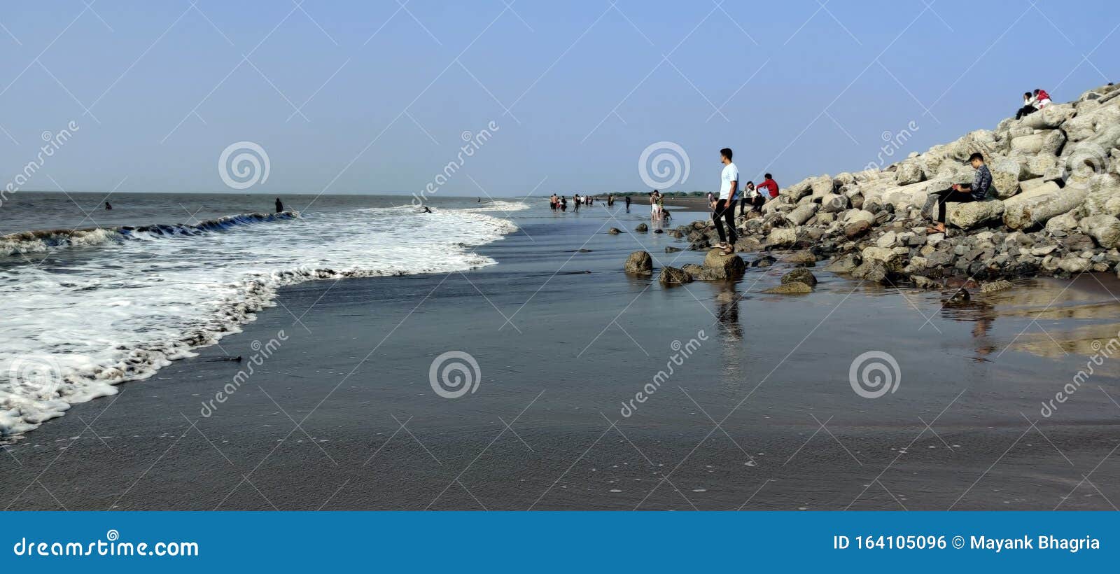 Playa de Suvali foto editorial. Imagen de cubo, chepa - 164105096