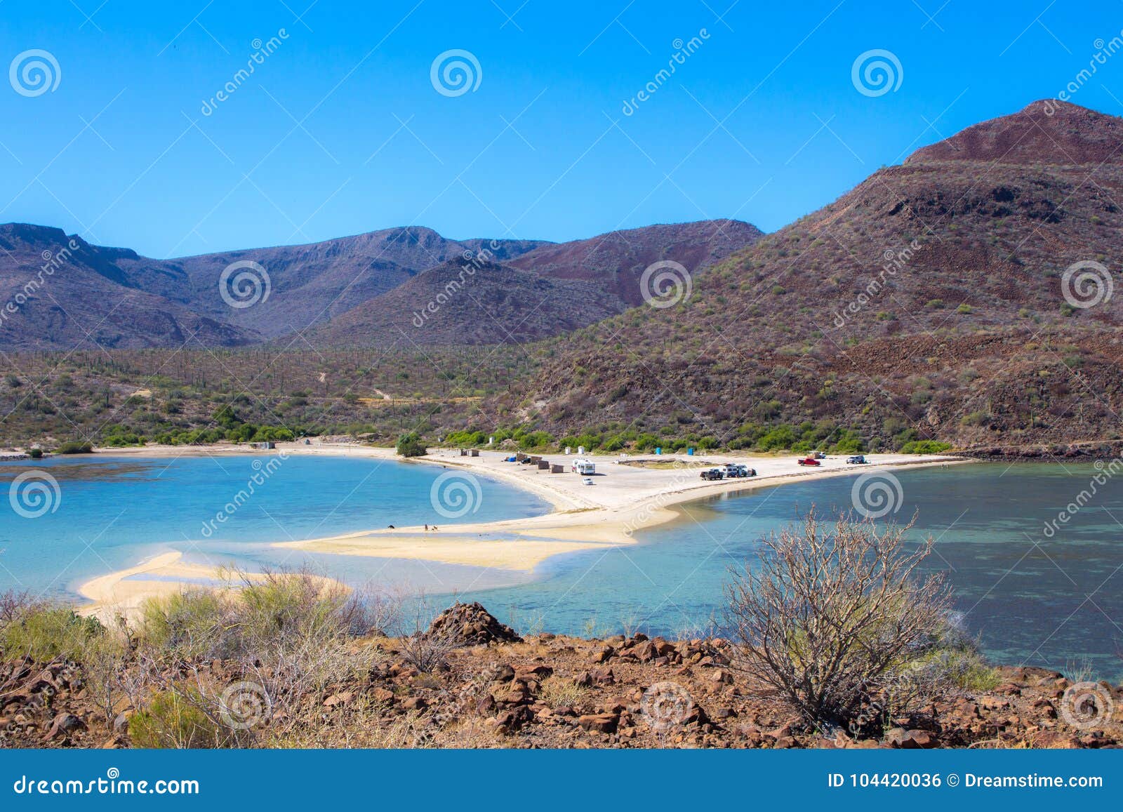 Playa Del EL Requeson, Mulege Foto de archivo - Imagen de dorado, playa ...