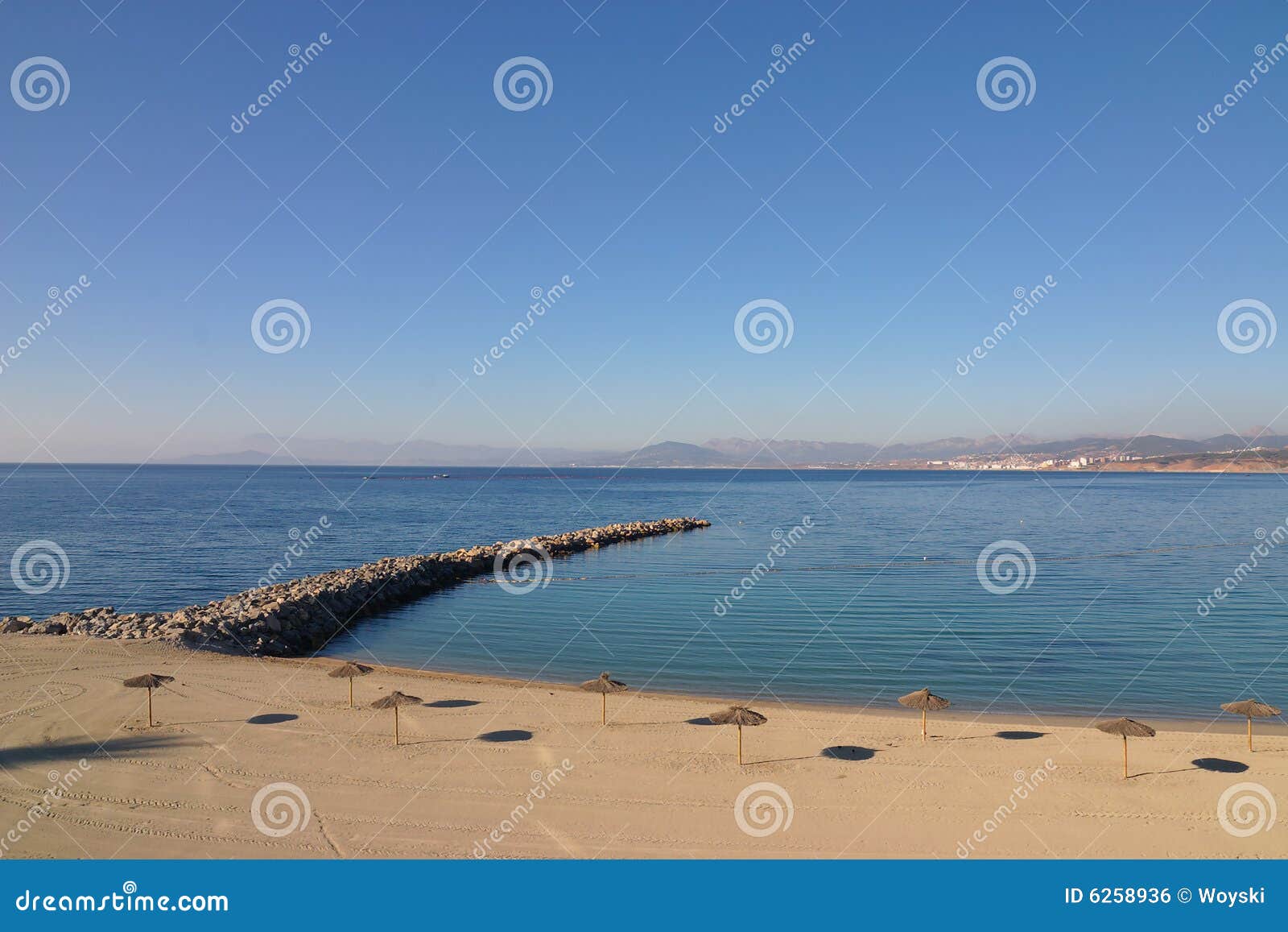 Playa en Ceuta foto de archivo. Imagen de verano, playa - 6258936