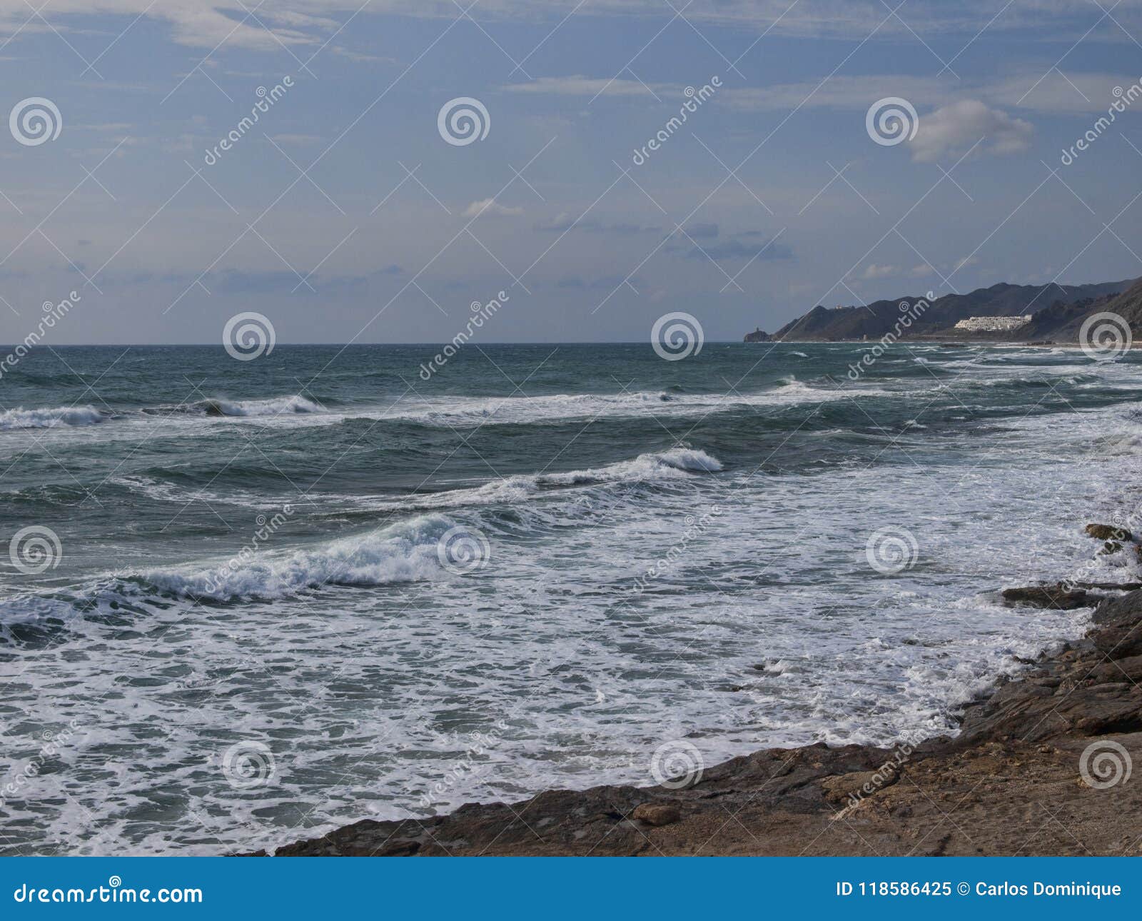 Playa En El Pueblo Indalo Mojacar Imagen de archivo - Imagen de costa ...