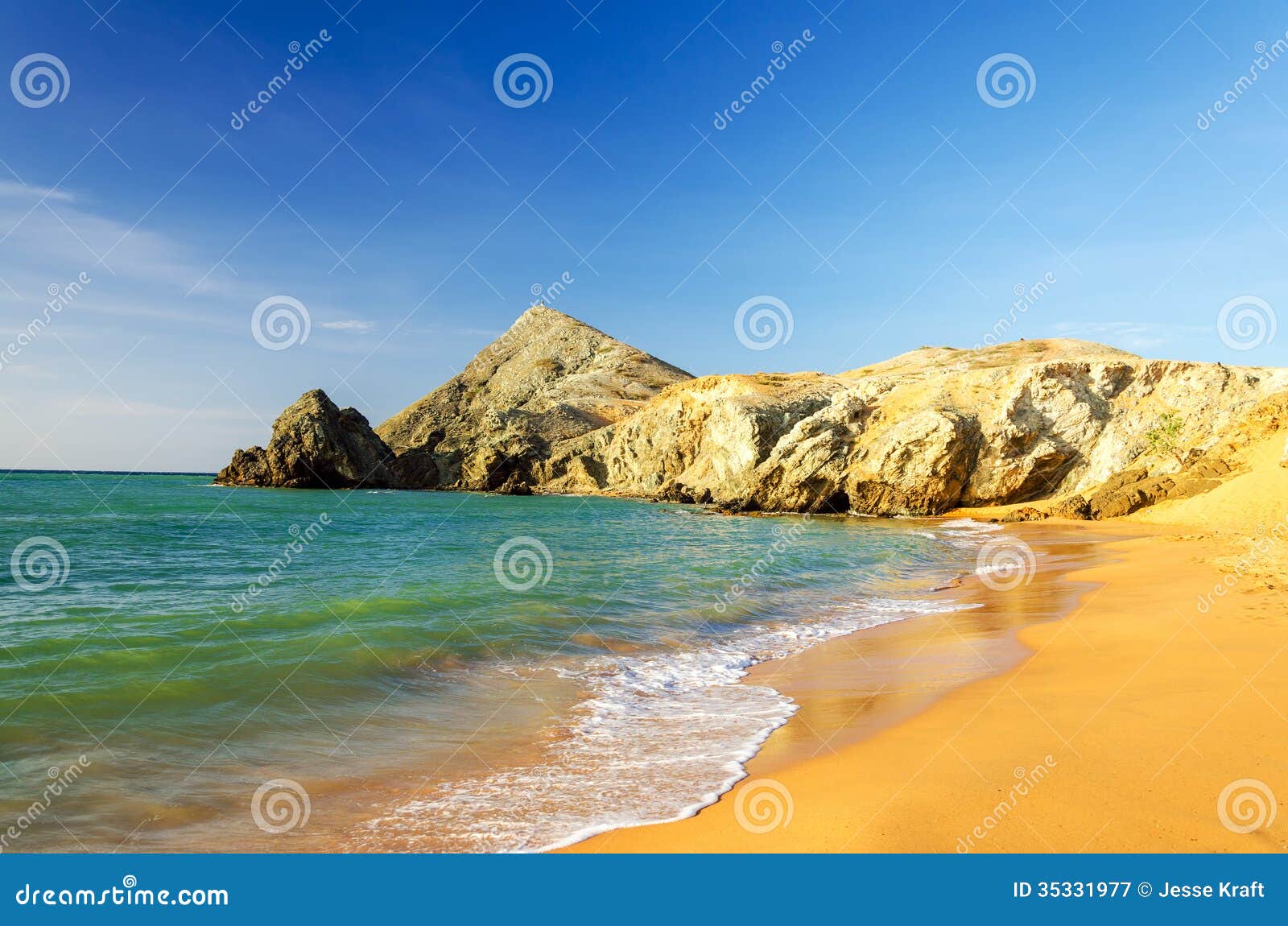 Playa en Pilon de Azucar imagen de archivo. Imagen de cielo - 35331977