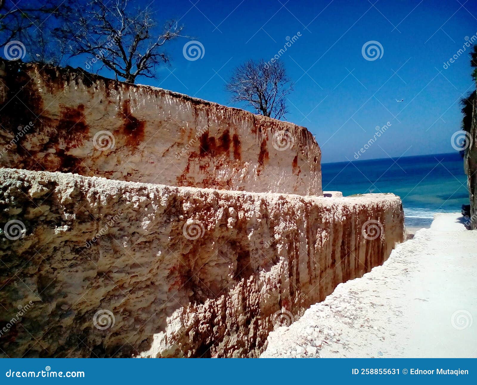 Playa pandawa indonesia imagen de archivo. Imagen de acantilado - 258855631