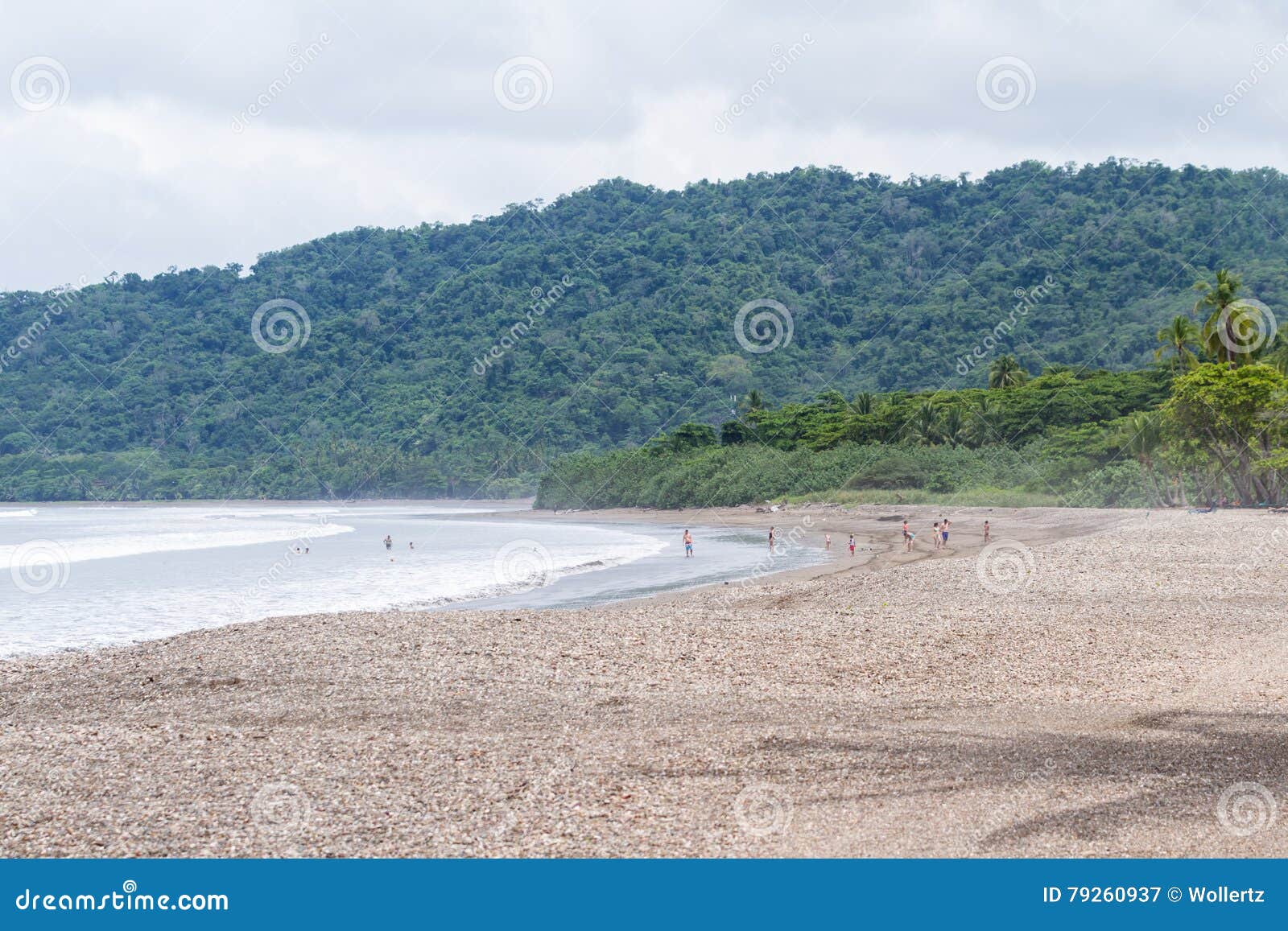Playa Tambor, Costa Rica fotografia editorial. Imagem de turistas ...