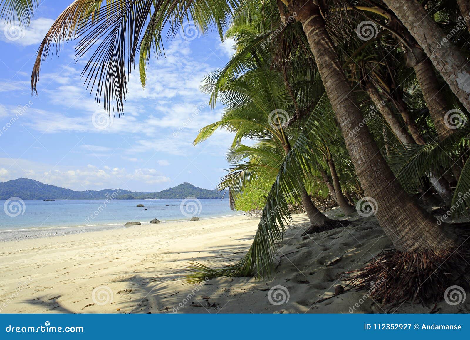 Playa tropical de Coibita imagen de archivo. Imagen de fondo - 112352927