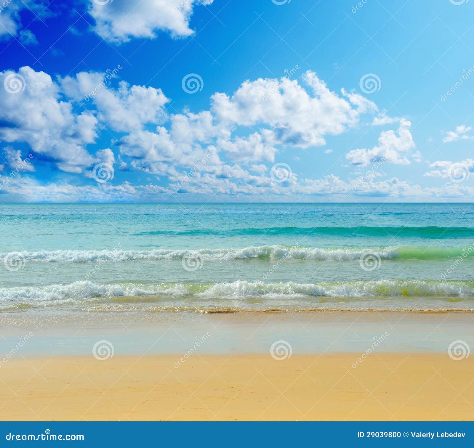 Playa Tropical Soleada En La Isla Foto de archivo - Imagen de laguna ...