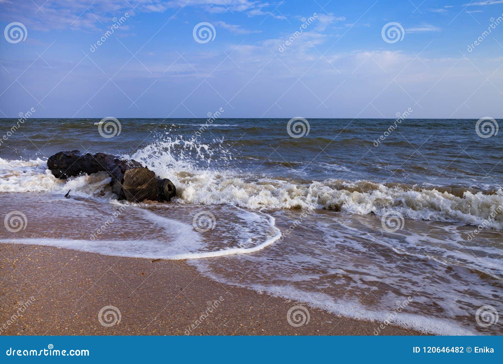 Playa Y Resaca Hermosas Del Mar Foto de archivo - Imagen de costa, aire ...