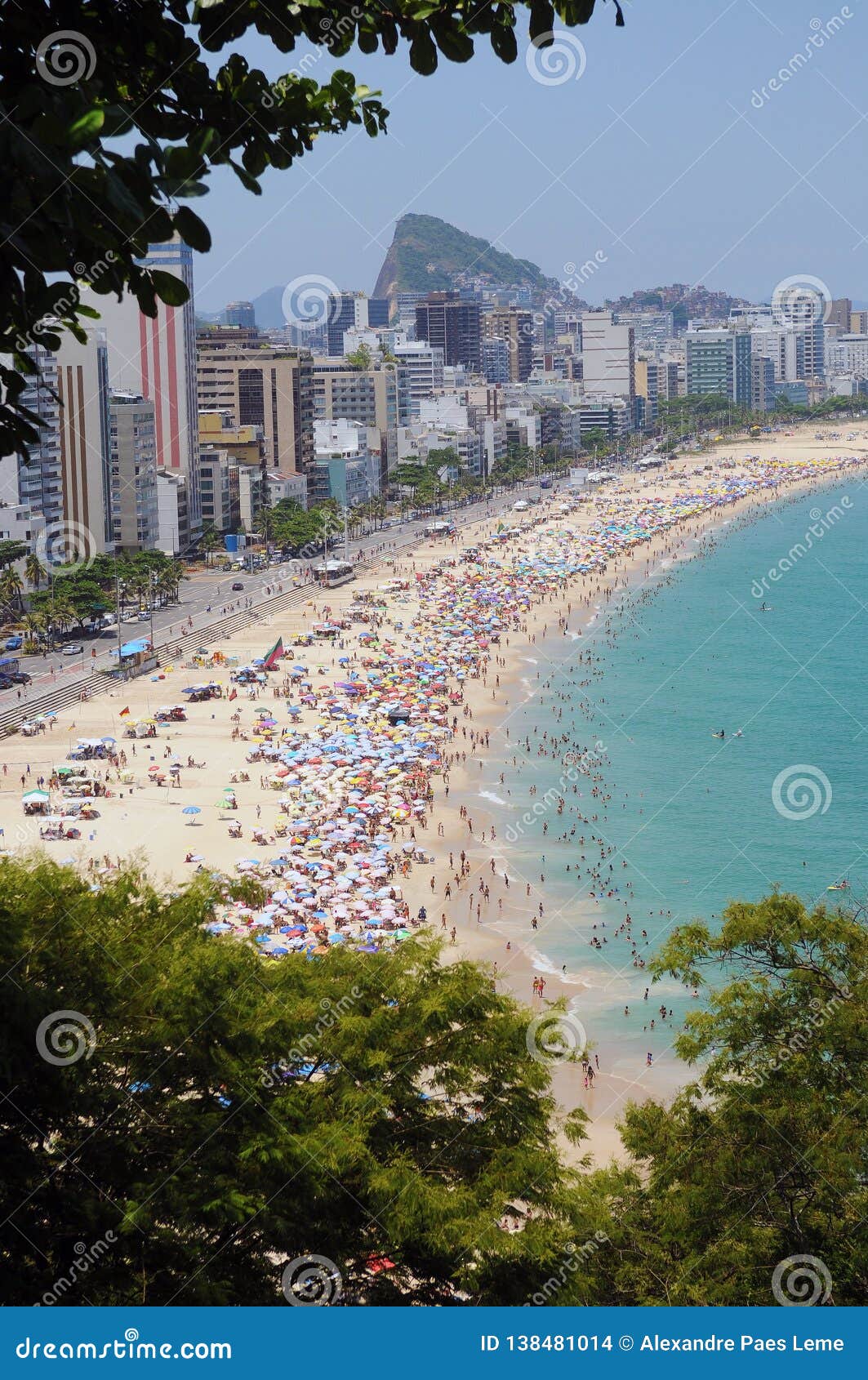 Playas De Leblon Y De Ipanema Imagen de archivo editorial - Imagen de ...