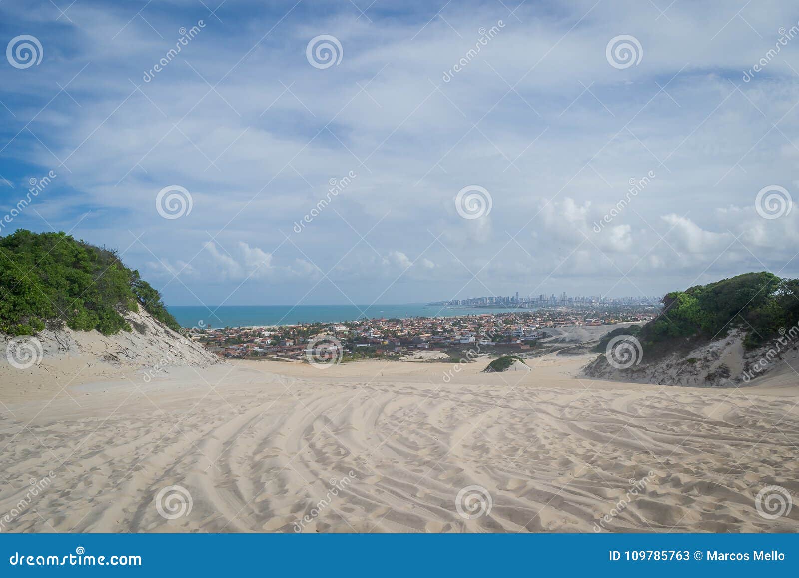 Playas Del Brasil - Genipabu RN Imagen de archivo - Imagen de océano ...