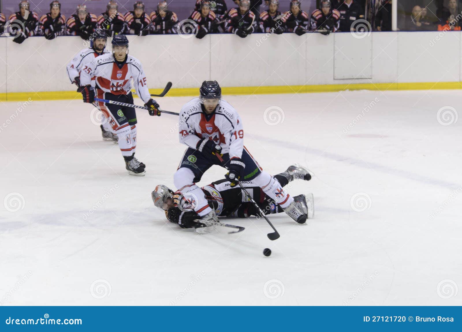 Players Attacking the Goalie Editorial Image - Image of play, blue ...