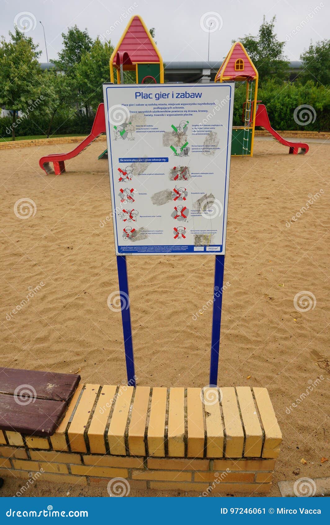 Playground rules sign editorial photo. Image of sign - 97246061