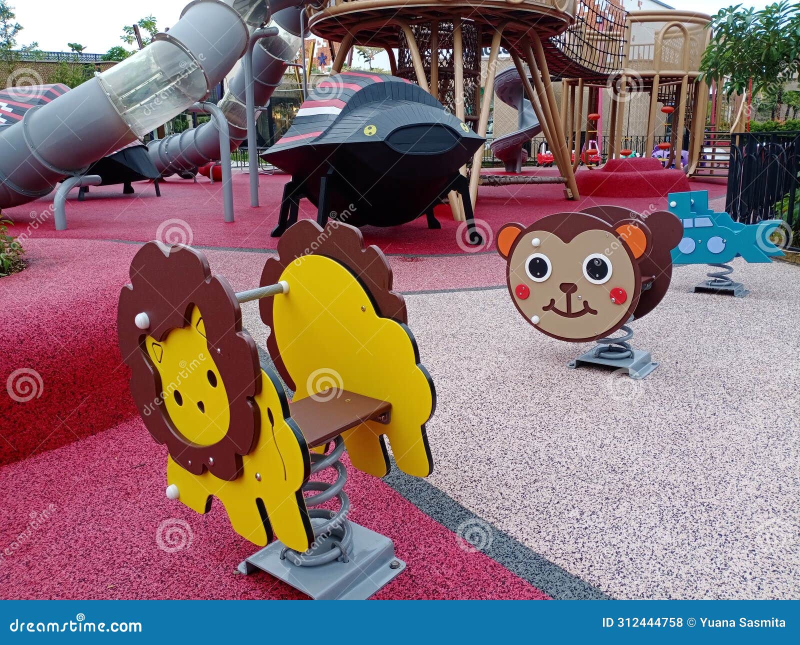 Playgrounds are Important for Children in Developing Fine and Gross ...