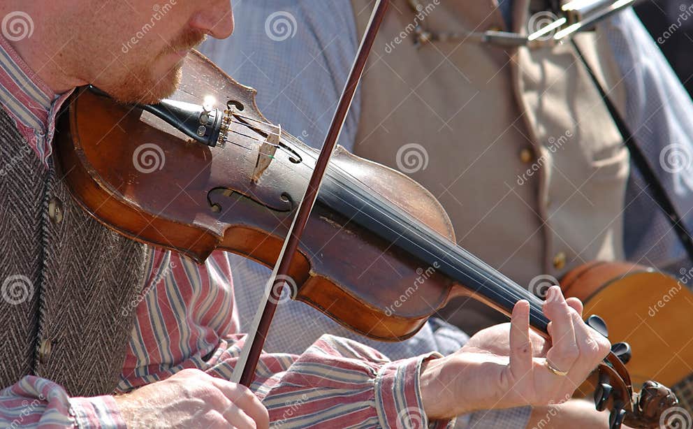 Playing the fiddle stock image. Image of reenactor, violin - 2136999