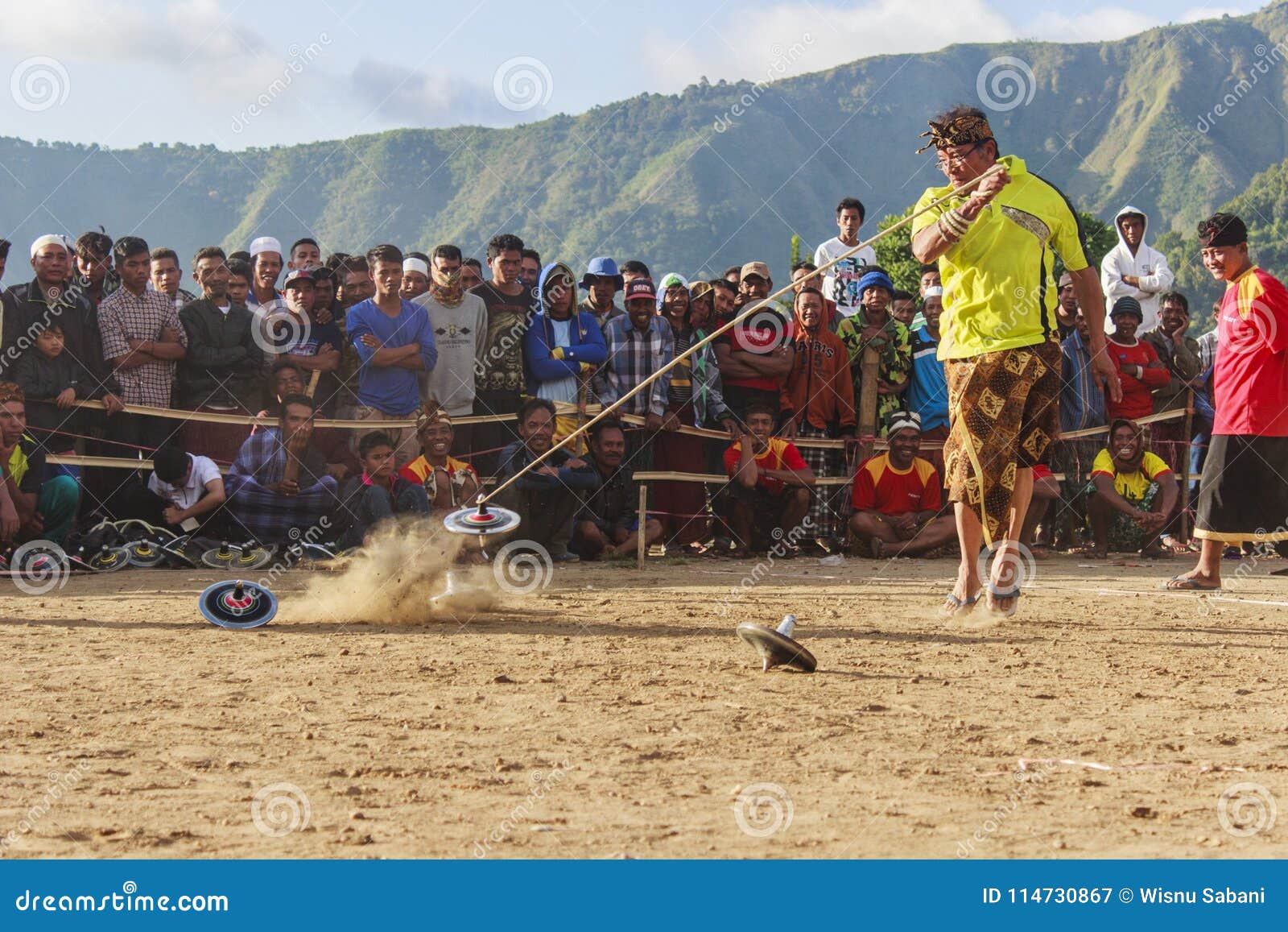 Playing gasing editorial photography. Image of game - 114730867