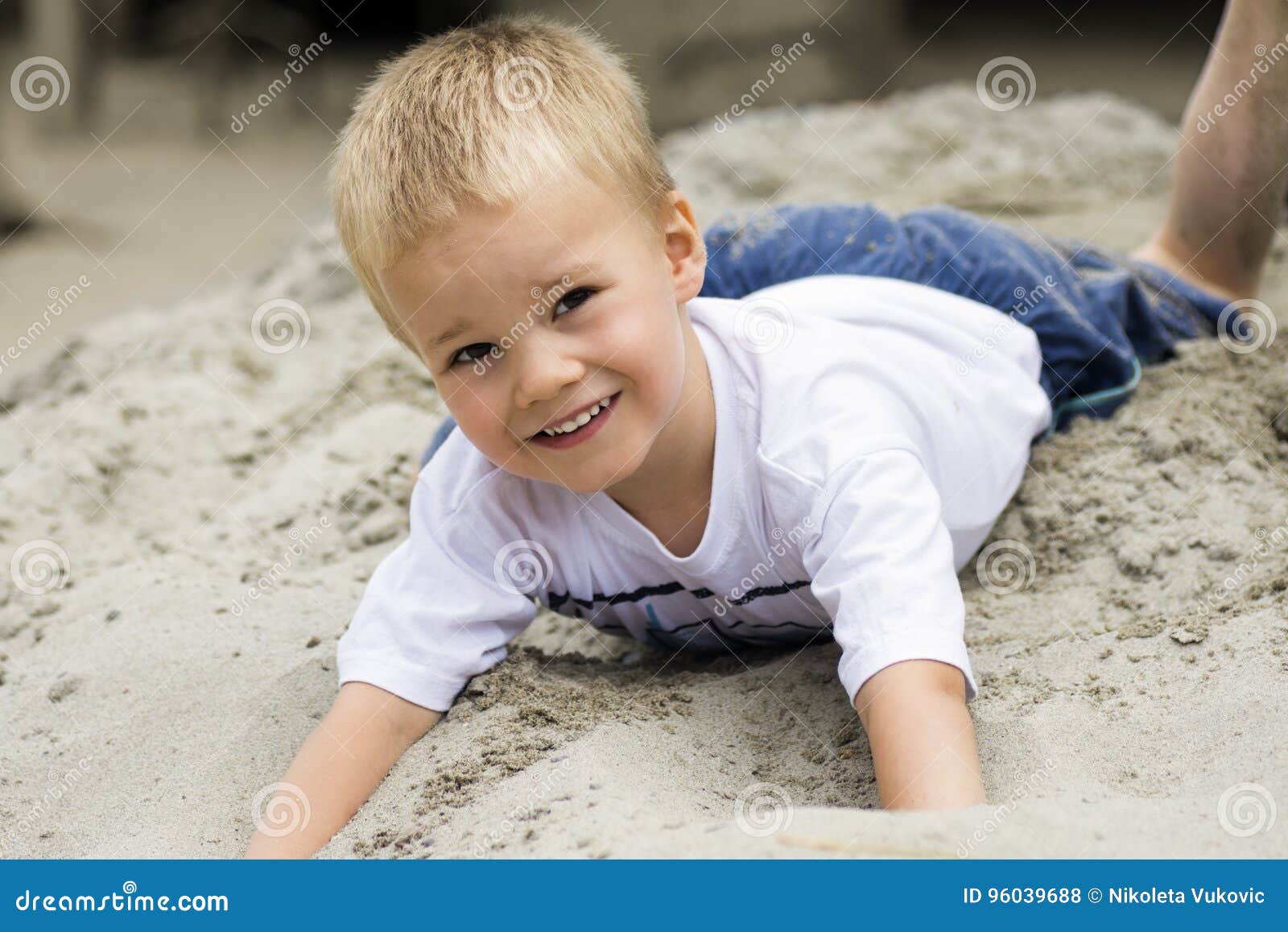 Playing kid in sand stock photo. Image of childhood, child - 96039688