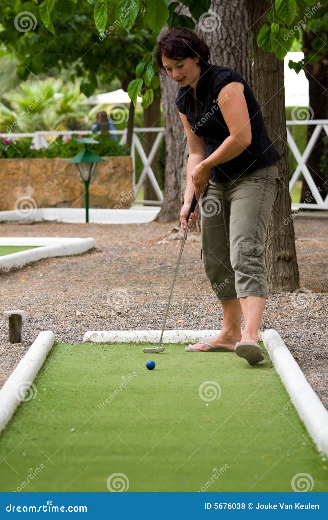 Midget Woman Stock Images - Download 87 Royalty Free Photos