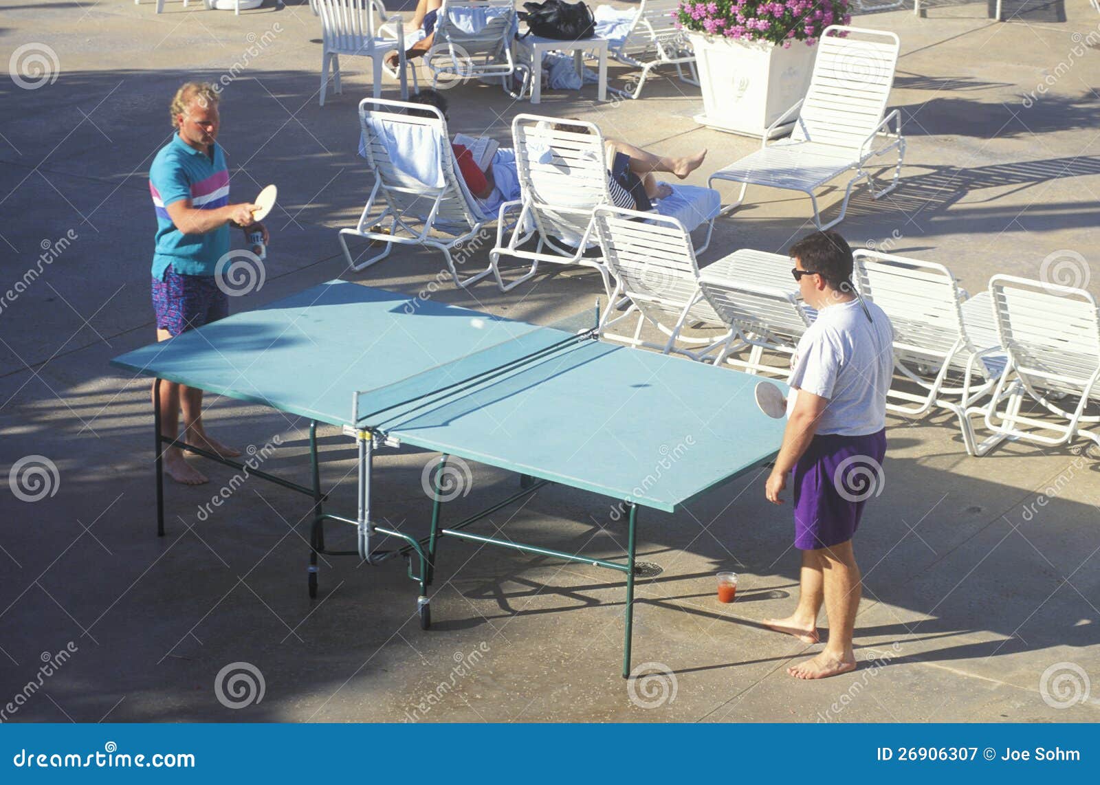 Playing ping-pong, editorial photography. Image of california - 26906307