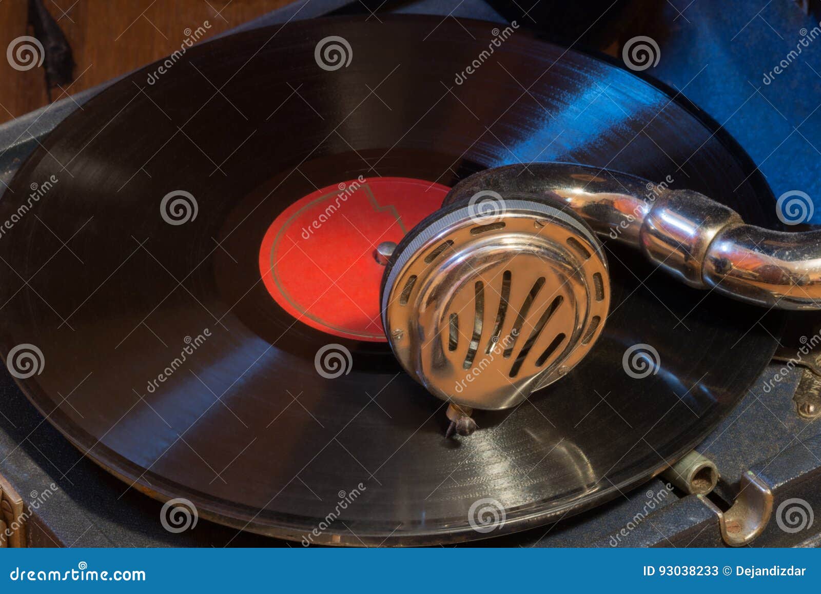 Playing Record on an Old Phonograph Stock Image - Image of disc, stylus ...