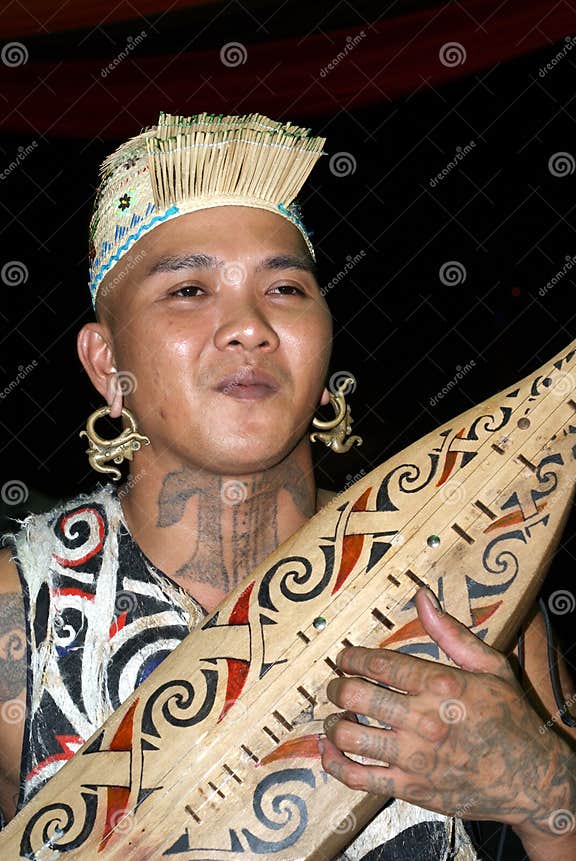 Playing sape editorial stock image. Image of exhibitions - 15817149