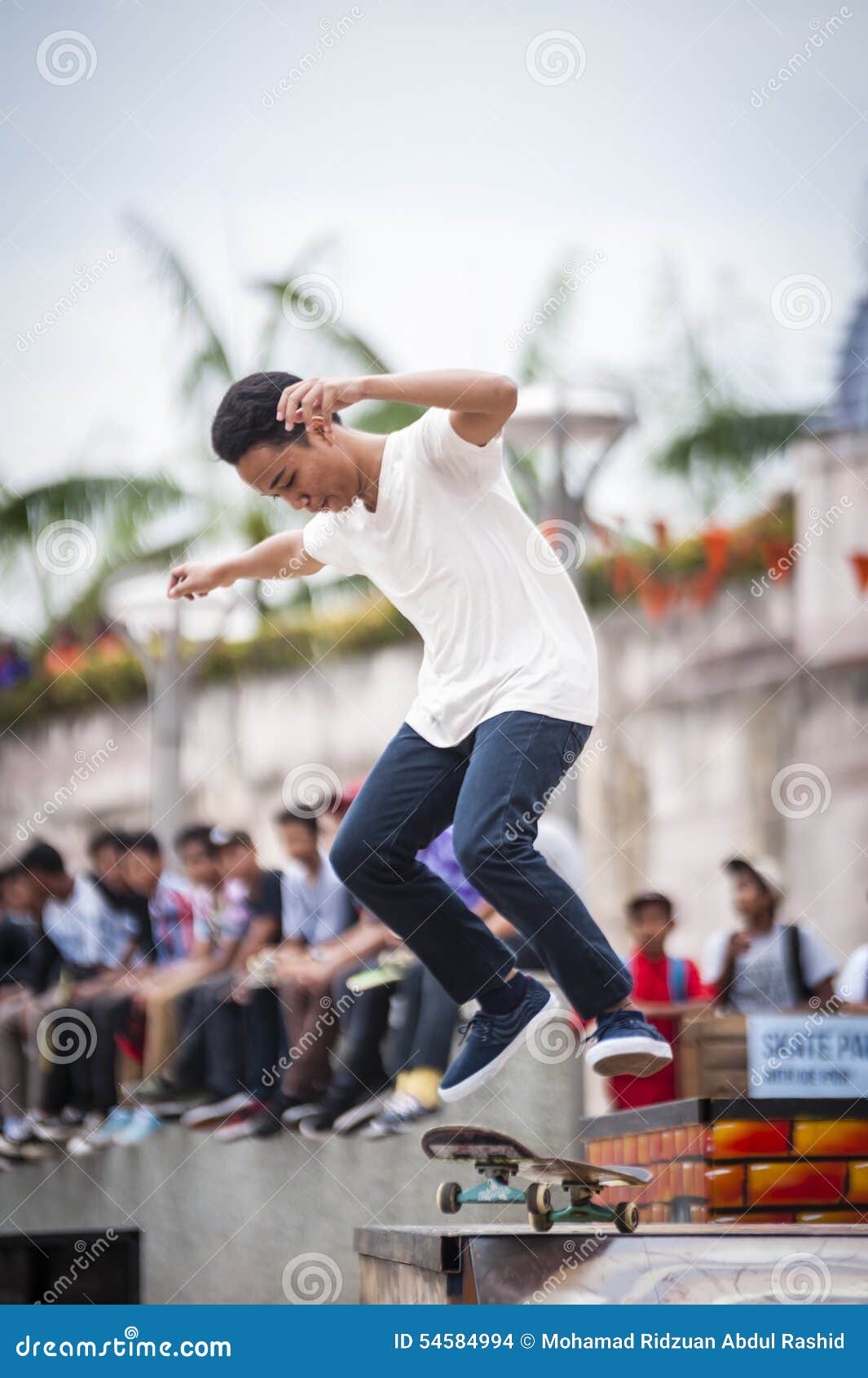 Playing Skate Board editorial stock image. Image of sports - 54584994
