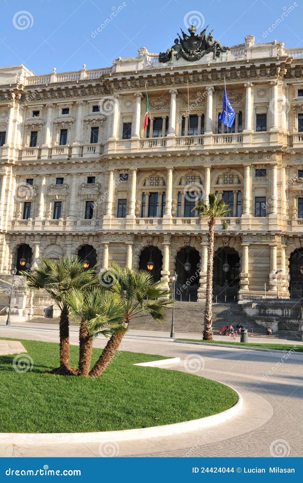 Plaza Cavour, Roma imagen de archivo editorial. Imagen de italiano ...