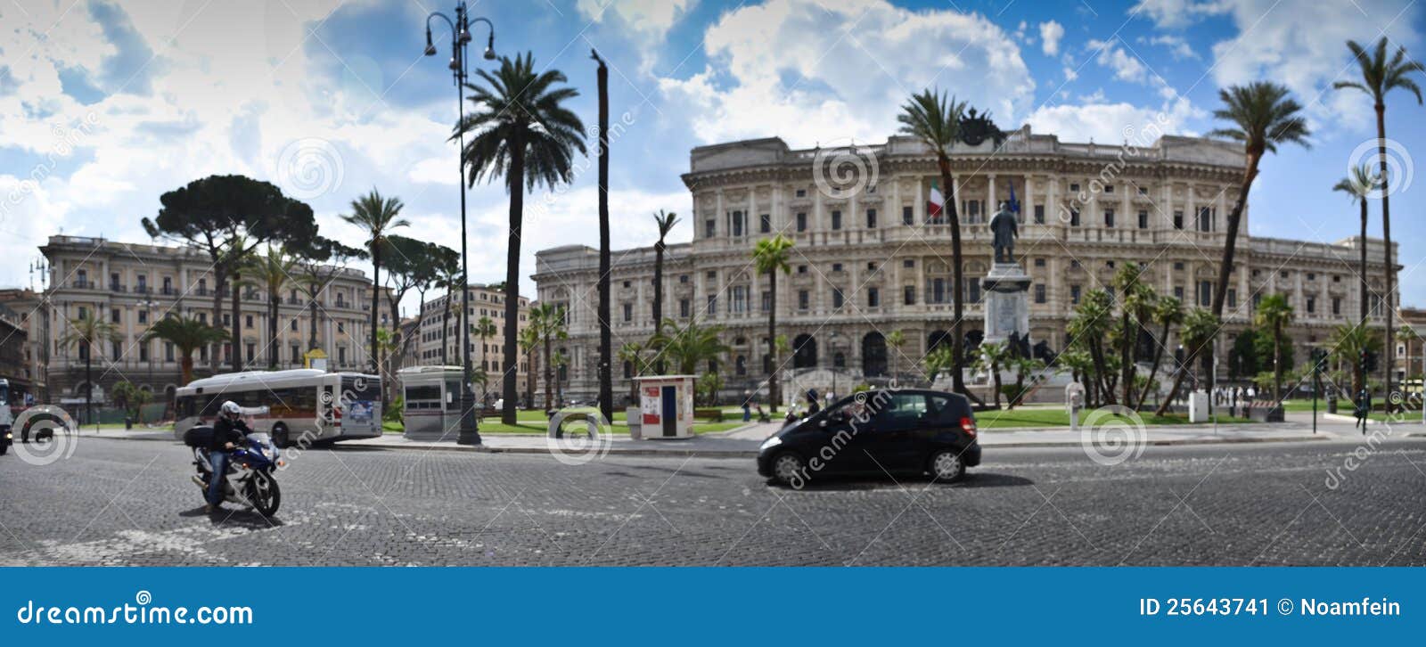 Plaza Cavour, Roma foto editorial. Imagen de verde, plaza - 25643741