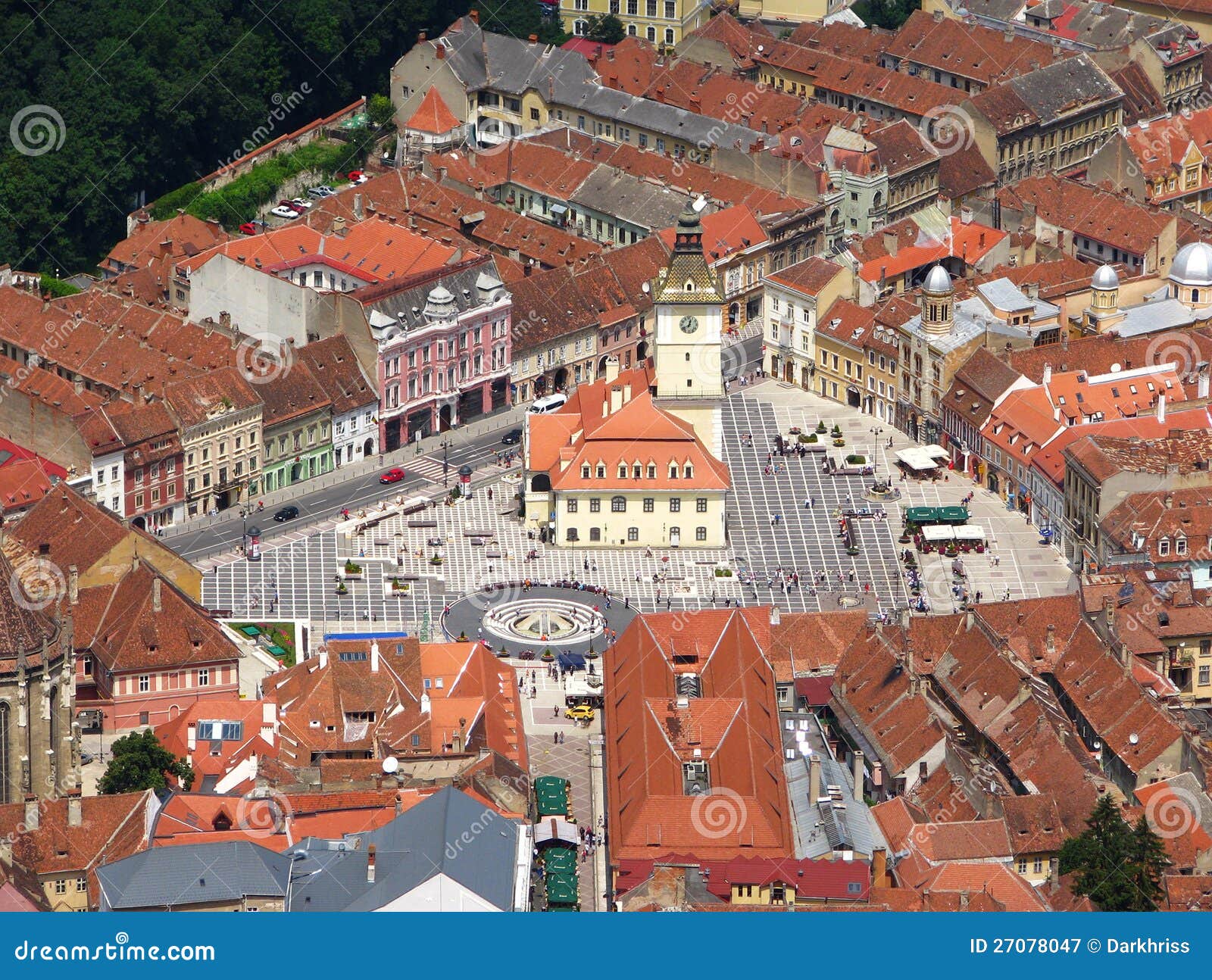 Plaza Central En Ciudad Medieval Imagen de archivo - Imagen de castillo ...