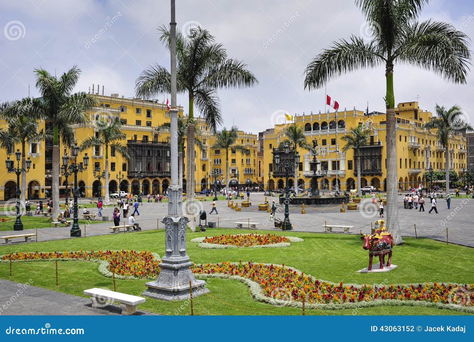 Plaza De Armas Lima Peru