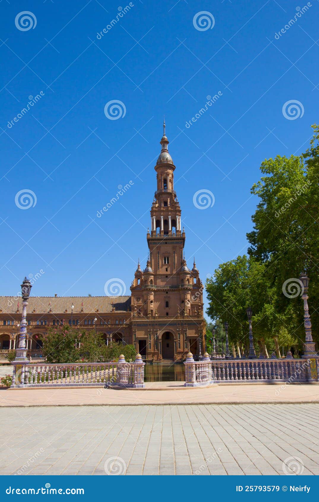 Plaza De Espa?a, Seville, Spain Stock Image - Image of pillar ...