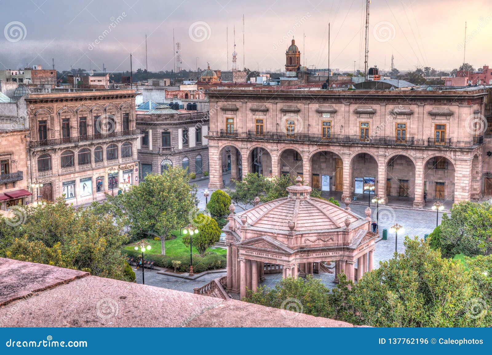 Plaza de Armas Cronologias San Luis Potosi