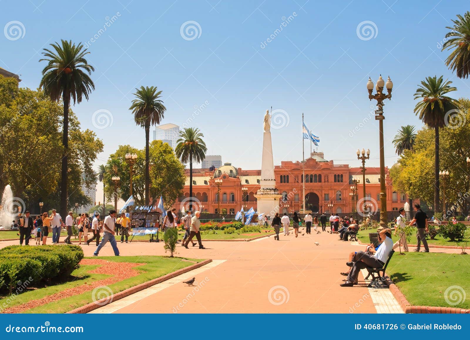 Plaza de Mayo foto editorial. Imagen de argentina, aires - 40681726