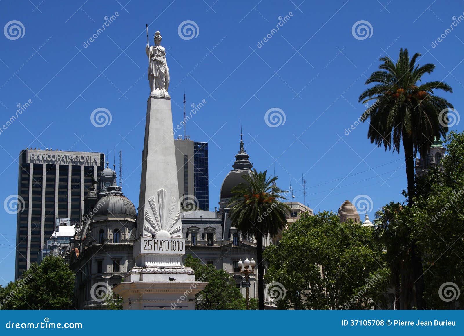 Plaza De Mayo En Buenos Aires Foto de archivo editorial - Imagen de ...