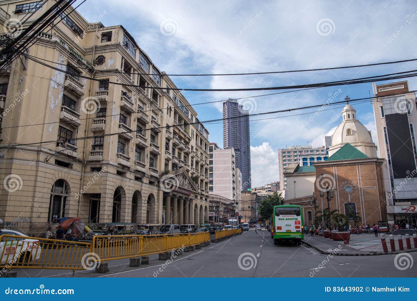 Plaza Sta Cruz st editorial photography. Image of church - 83643902