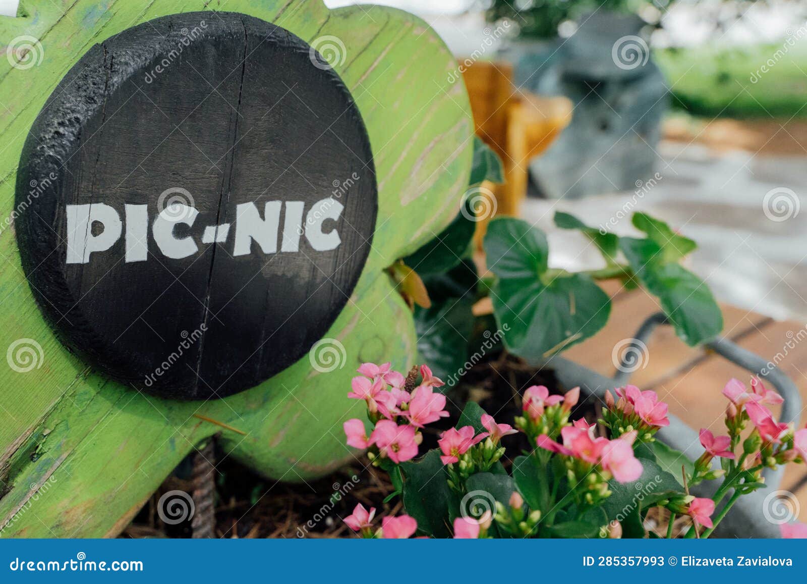 Pleasant Picnic Area in the Park with Picnic Sign Stock Image - Image ...