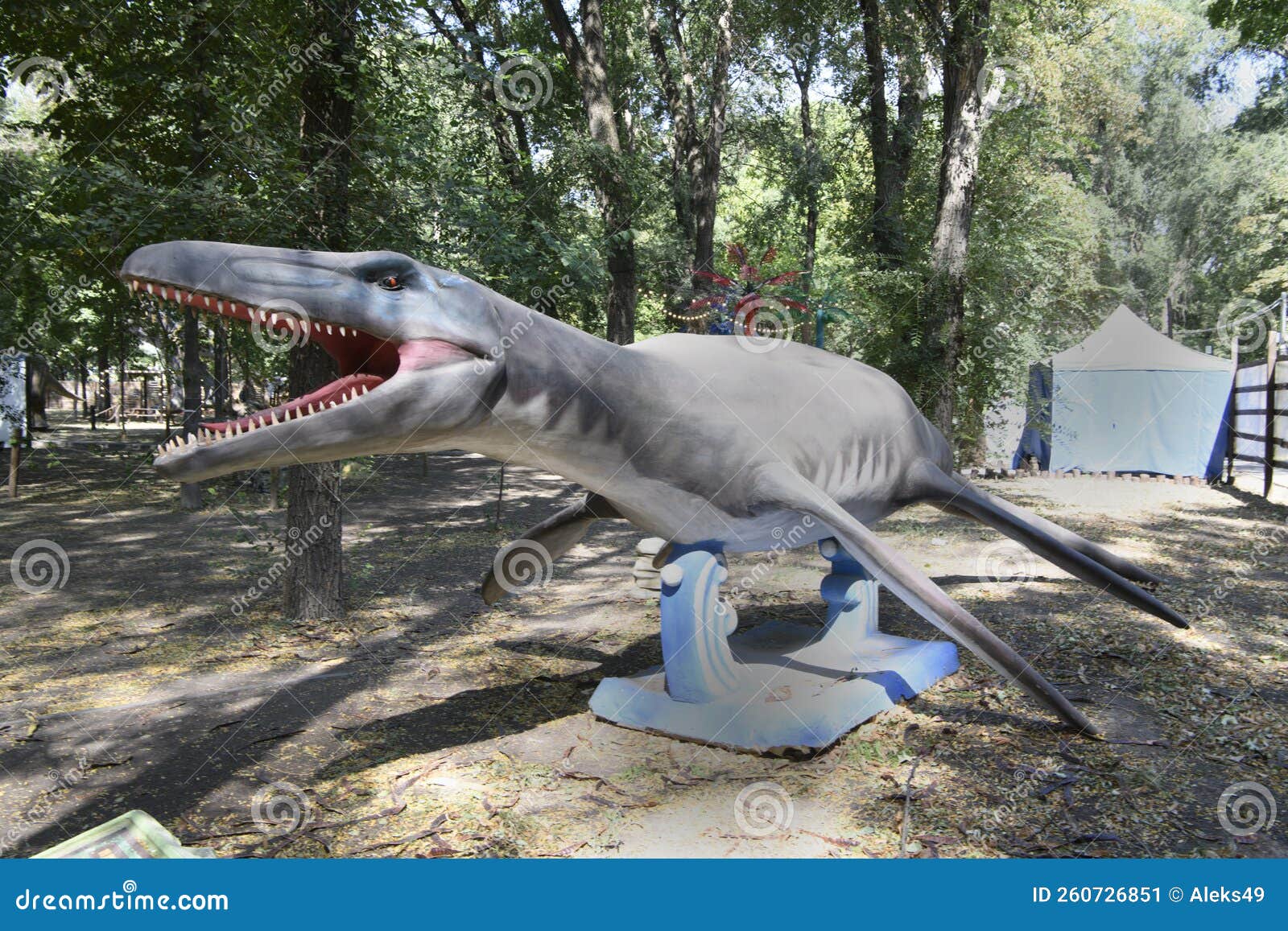 Plesiosaurus in Dino Park editorial photo. Image of predator - 260726851