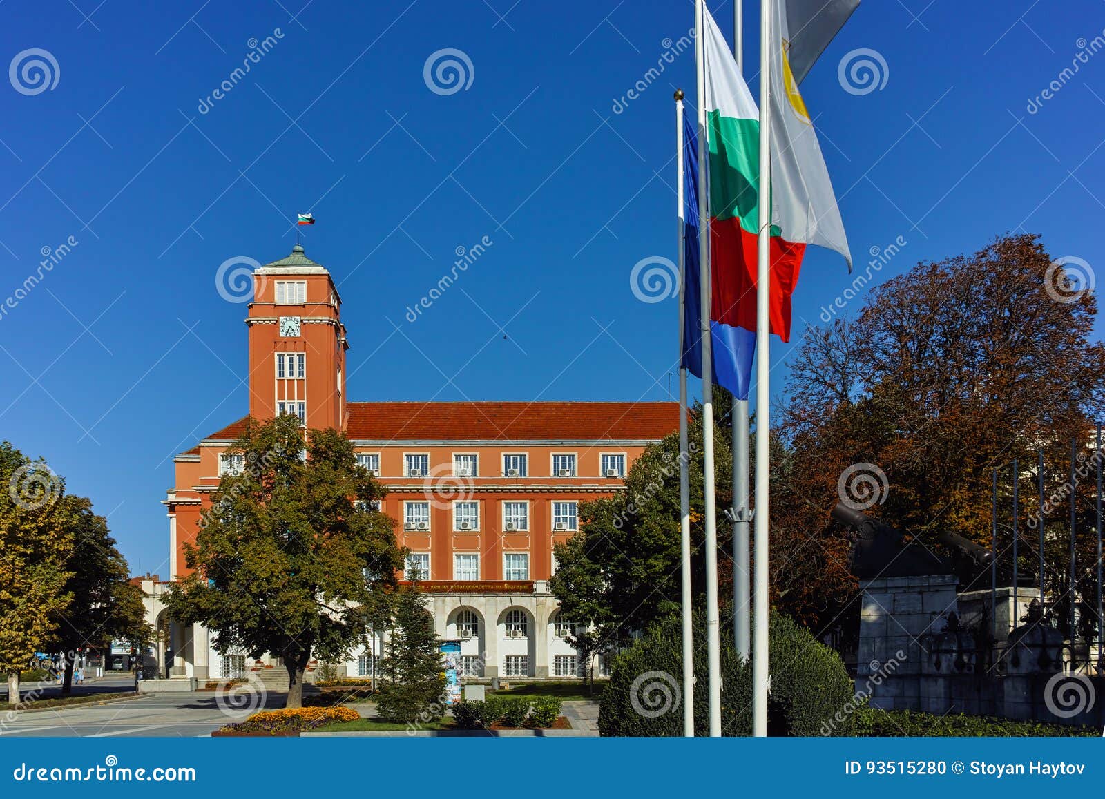 PLEVEN, BULGARIA - 20 SEPTEMBER 2015: Central Square in City of Pleven ...
