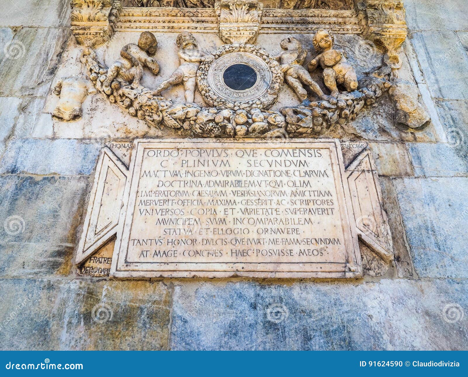 Plinius Die ältere Plakette in Como (HDR) Stockfoto - Bild von frech ...