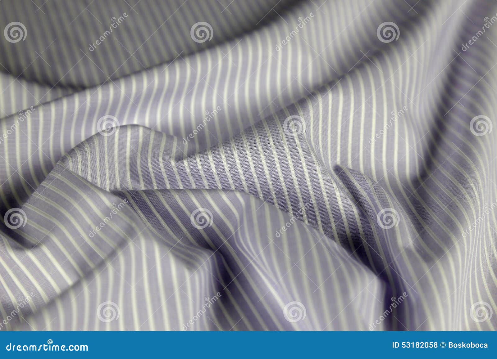 Plis de textile photo stock. Image du sinueux, tony, flux - 53182058