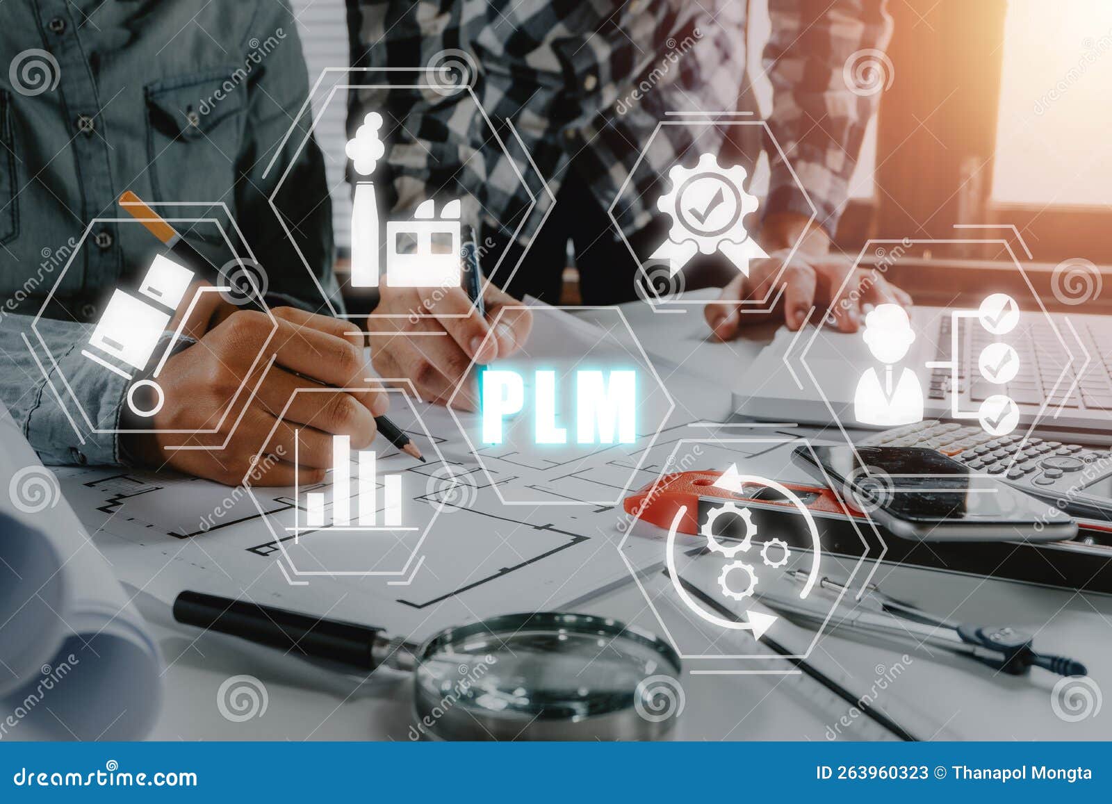 PLM - in Industry, Product Lifecycle Management Concept, Construction ...