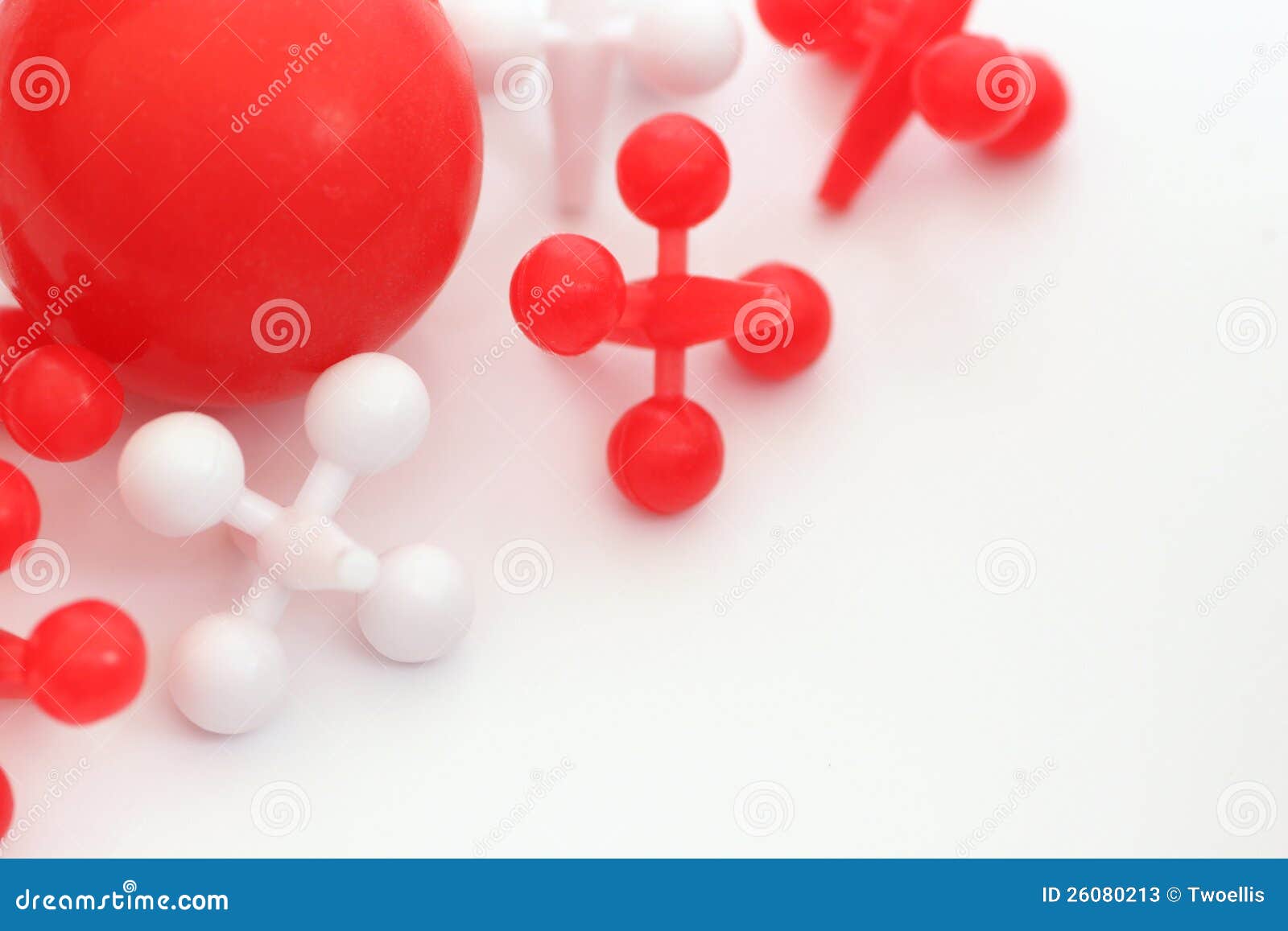 Plots sur le blanc image stock. Image du nostalgie, gibier - 26080213