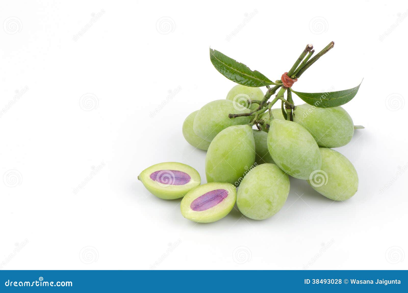 Plum Mango (Bouea Macrophylla Griffith). Stock Photo - Image of green ...