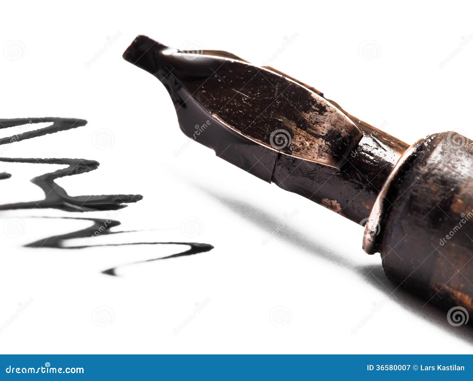 Pluma de la tinta imagen de archivo. Imagen de pluma - 36580007