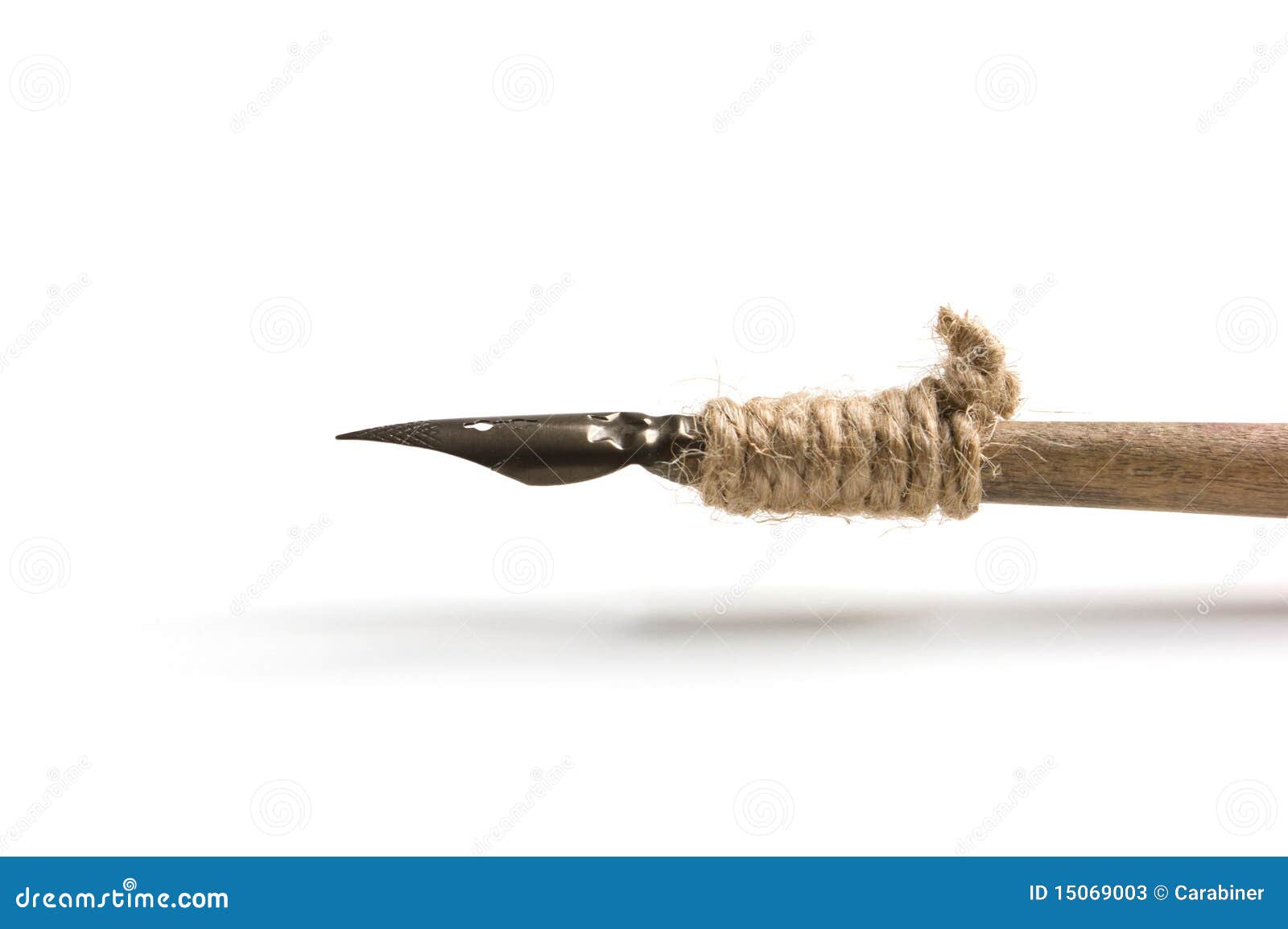 Pluma vieja de la tinta imagen de archivo. Imagen de copia - 15069003