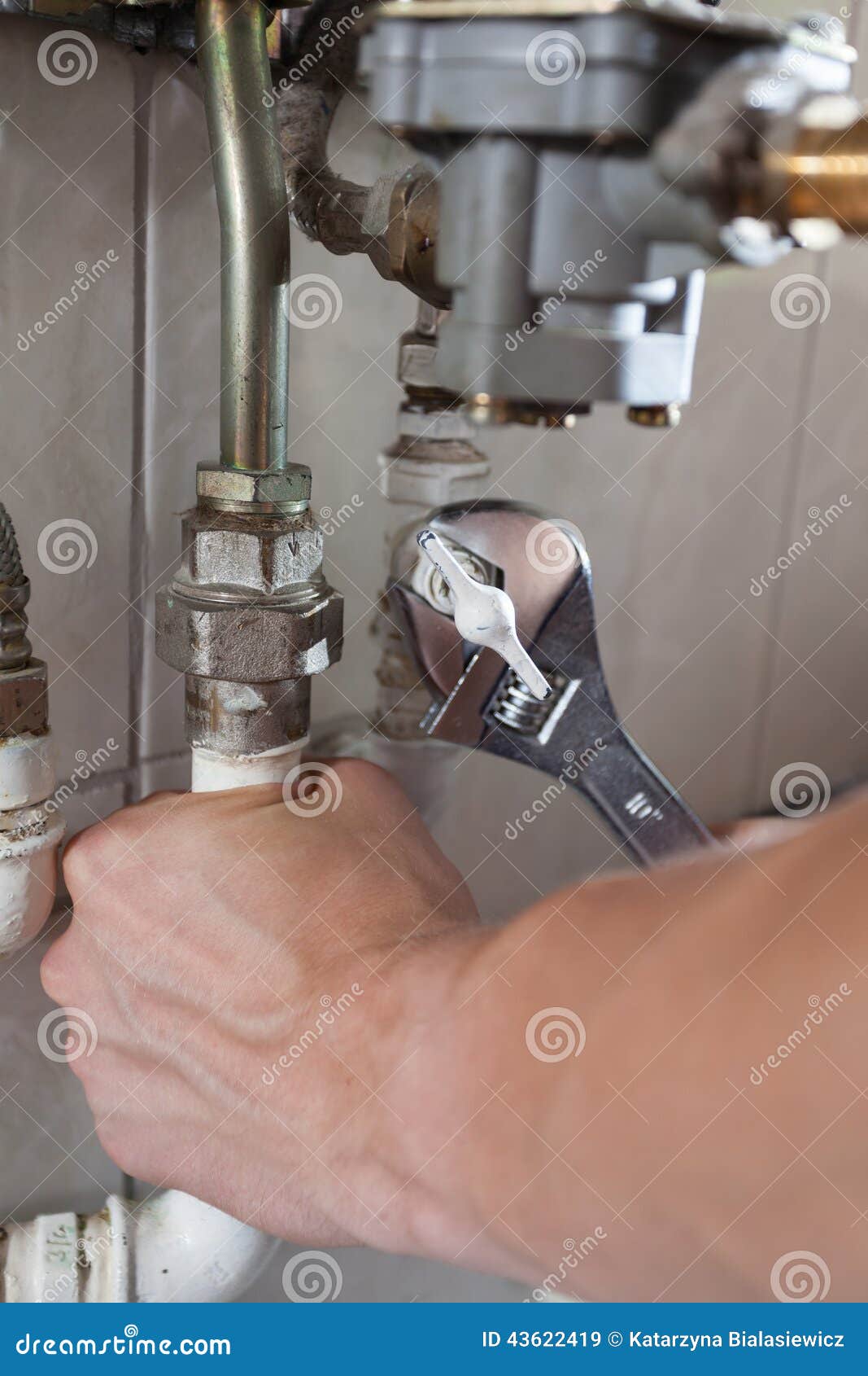 Plumber S Hands Using Wrench at Work Stock Image - Image of bathroom ...