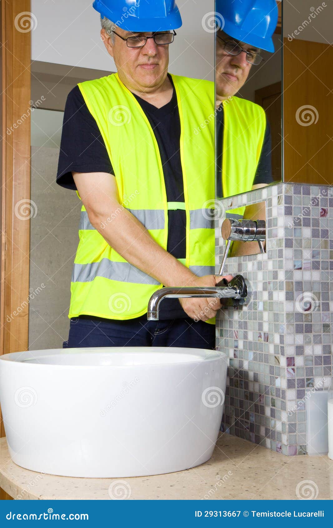 Plumber at work stock image. Image of homeowner, industry - 29313667
